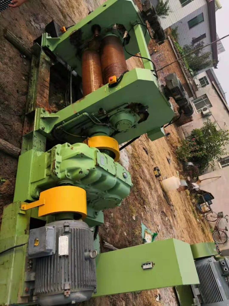 Used High-Performance Rubber Calendar Machine With Star Delta - VatsnTecnic